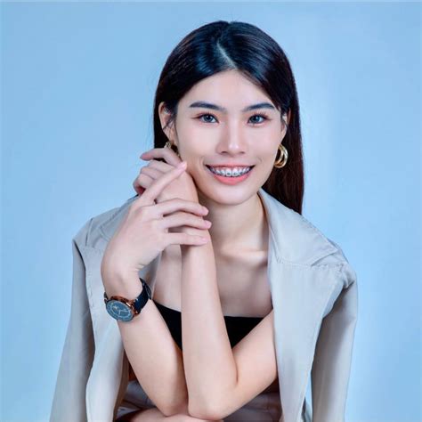 Tiffany Property Consultant