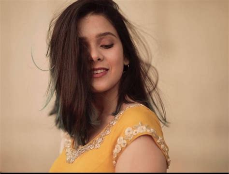 Rashmi Agdekar The Smile Rrashmiagdekarcutee