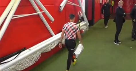 무단조퇴 호날두 징계받나 텐 하흐 감독 내일 그 문제 다룬다 언급