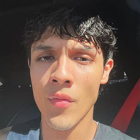 Biograf A De Espinoza Paz Edad Estatura Esposa Hijos