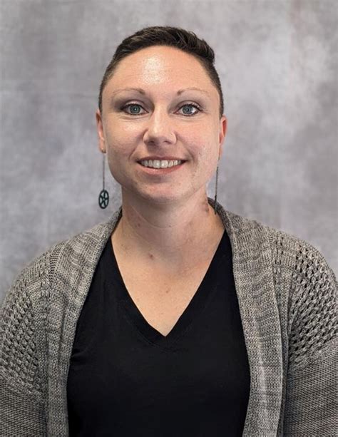 Danielle Durkins Instagram Twitter And Facebook On Idcrawl