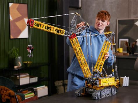 LEGO Technic 42146 Гусеничный кран Liebherr LR 13000 | playzone.com.ua