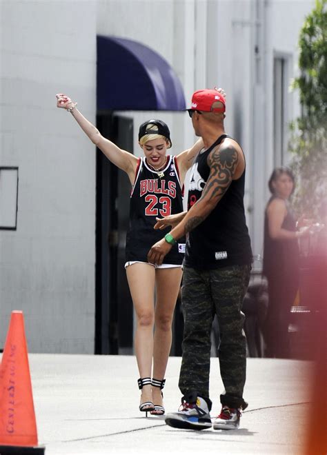 Miley Cyrus Leggy Wearing A Shorts A Jersey Outside A Studio In La Porn