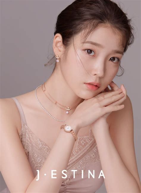 Iu Models For Jewelry Brand J Estina