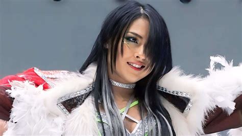 Giulia States That Shell Make An Announcement About Her Future When The Time Comes