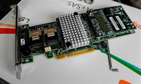 Raid řadič LSI MegaRAID SAS i LSI LSI Avago Broadcom HWRaidShop