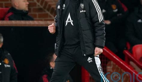 Michael Skubala Wonders If Sean Dyche Will Recognise Him On Goodison Touchline Limerick Live