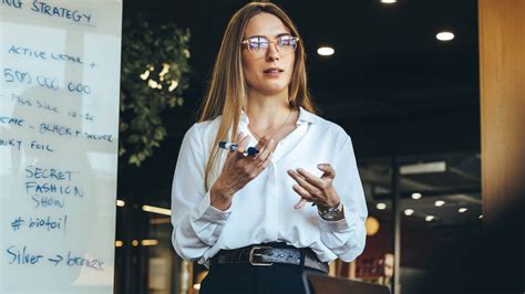 11 Things People With High IQs Pretend To Enjoy But Secretly Hate YourTango