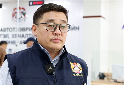 Улаанбаатар Нийслэлийн Автотээврийн хэрэгслийн бүртгэл хяналтын төв ОНӨААТҮГ ын дарга Э