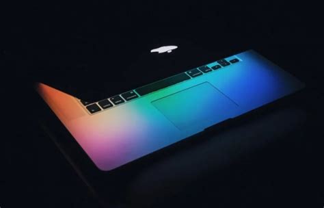 Macbook Dengan Layar Oled Pertama Akan Meluncur Akhir Telset
