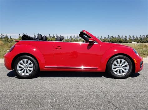Volkswagen Beetle Convertible Red