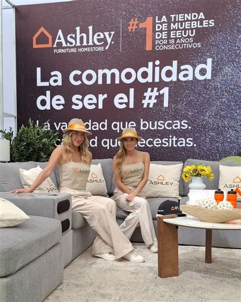 Ashley Furniture Homestore Chile Nuestro Seccional Loughran Con Sus