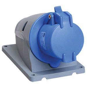 Розетка силовая стационарная 16А 2P+PE IP44 ССИ-113 IEK Magnum - купить ...