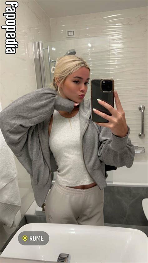 Olivia Dunne Nude Leaks Sexy Fan