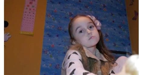 6 годишно дете даде спестяванията си за самотната майка с три деца видео