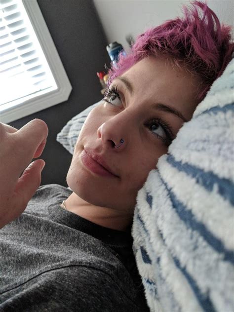 Daydreaming R Shorthairedhotties