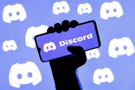 Discord prepara nuevas políticas de moderación de contenido Roastbrief