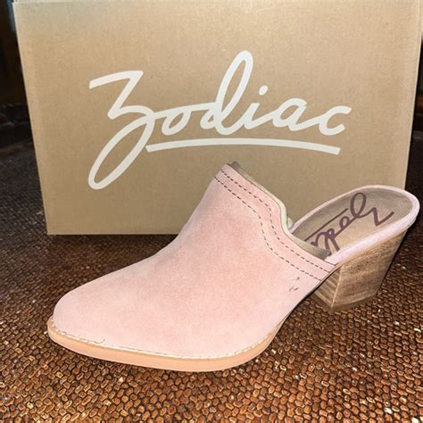Zodiac Shoes Zodiac Pink Suede Ada Heels Womens Size 6 Stacked