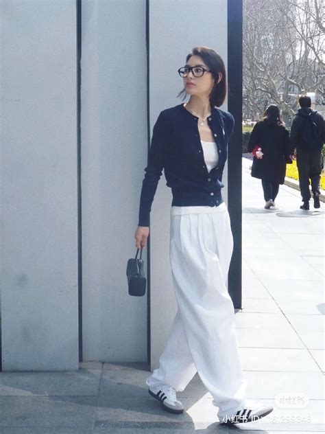 Spring에 있는 Katoucha님의 핀 봄옷 의상 영감 가을 패션