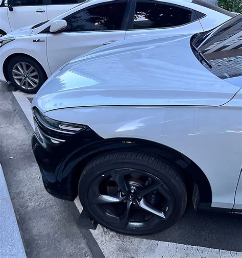 묘하게 끌리는 투톤 컬러 제네시스 Gv 페이스리프트 신차출시 앞두고 포착돼 유카포스트