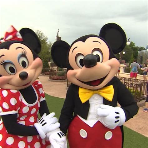 Mickey And Minnie Mouse Old Photos