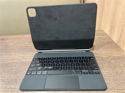 Ipad Magic Keyboard Inch Mobile Phones Gadgets Mobile Gadget Accessories Chargers