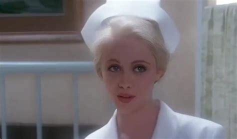 娜娜满天星 的想法 3部经典欧美影片，揭开独立女性成长与蜕变 在影视的世界里，有一些电影作品不仅展现了欧美女艺人的精湛… 知乎