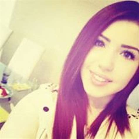 Stream Ilayda Ünal Music Listen To Songs Albums Playlists For Free