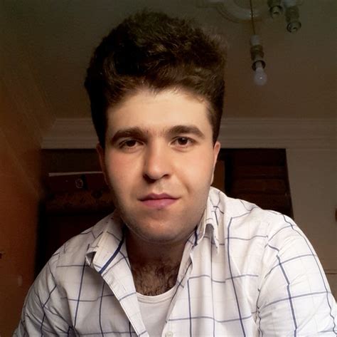 Mohamed Zidan Born In 15011995 Biographie De Lartiste œuvres