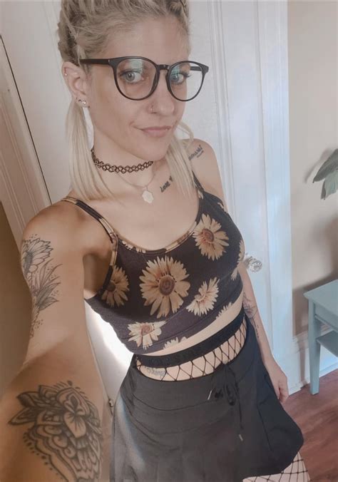 Loved This Outfit Rgothgirls