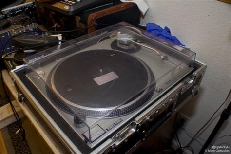 Replacing Rca Cables And Self Grounding Technics 1200 Turntables