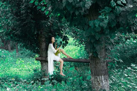 Girl Tree Trunk Free Photo On Pixabay Pixabay