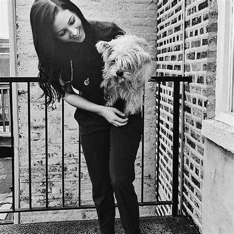 Healthy Relationships Encourage Growth Not Self Abandonment When You