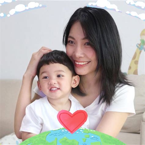 Hello แฟมิลี่รีวิว