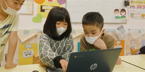 Amazon Cyber Robotics Challengeに参加した小学生たちがamazonの物流拠点を見学 About Amazon