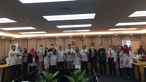 Luncurkan Buku Knock Out 2 Arena Publishing Harapkan Bisa Jadi