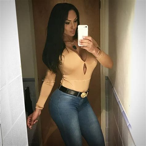 Fernanda Ferrari In Tight Jeans Victoria Secret Fashion Show Stunning Women Ferrari