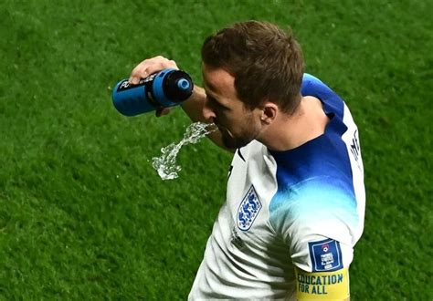 جام جهانی قطر هری کین بهترین بازیکن مصاف انگلیس سنگال لقب گرفت