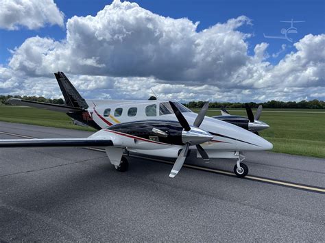 N1lt 1982 Beechcraft B60 Duke Turboprop On