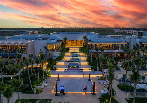 5 Must‑visit Destinations For Soaking Up The Sun On The Summer Solstice