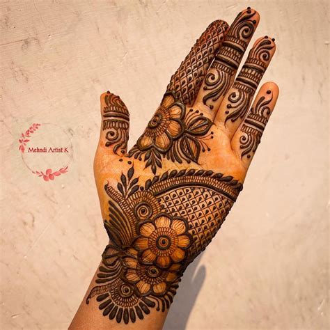 Beautiful Floral Front Hand Mehndi Design Floral Mehndi Design 2022