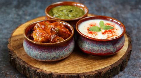 Is There An Actual Difference Between A Dip And A Sauce