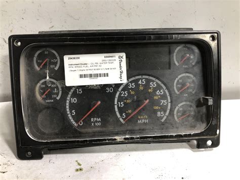 Freightliner Columbia 120 Speedometer Instrument Cluster For Sale