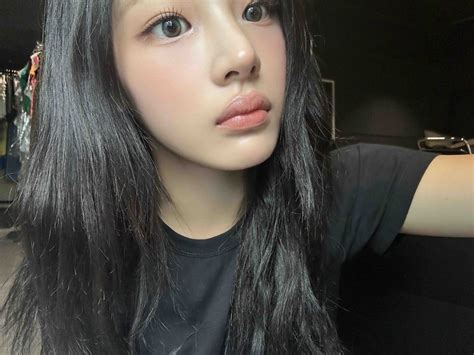 [잡담] 민지 입술 어쩜 이리이쁠까 인스티즈 Instiz 연예 카테고리