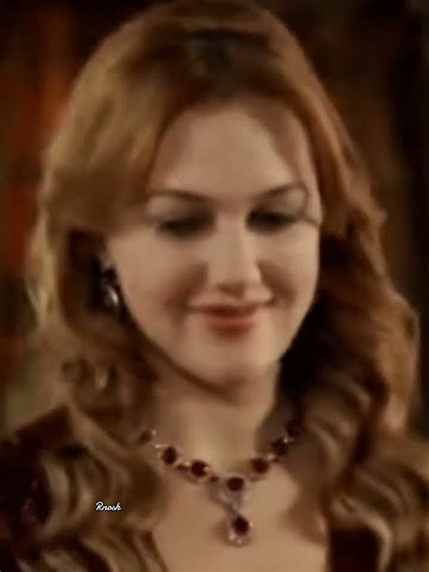 السلطانه مريم تتغزل بجمال امها 💖 Youtube