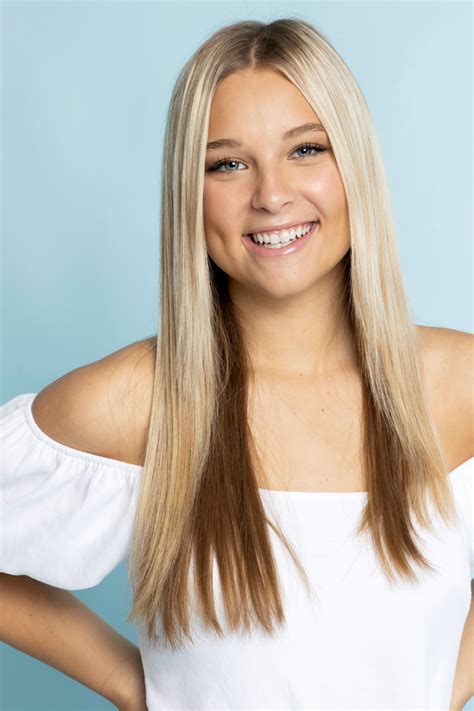 Brynn J New View Modeling