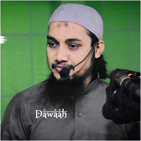 কোরআন প্রেমী