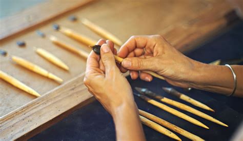Tiny Points Made By Homo Sapiens 54000 Years Ago Found In Mandrin Cave