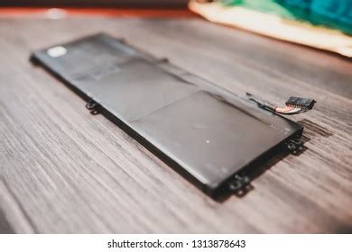 Li Battery Laptops Images Stock Photos Vectors Shutterstock