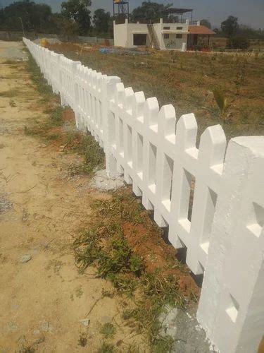 Rectangular Rcc Compound Wall Grill 4 Feet At ₹ 50 Sq Ft In Thane Id 2855322197612